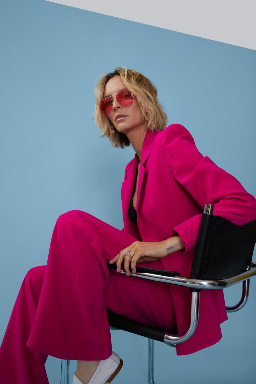 Power Dressing – Andrews